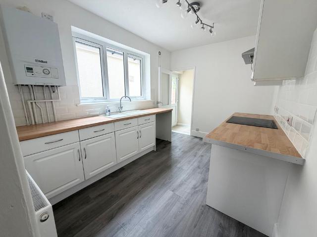 Station Road, Portsmouth, PO3 2 bed house to rent £1,275 pcm £294 pw