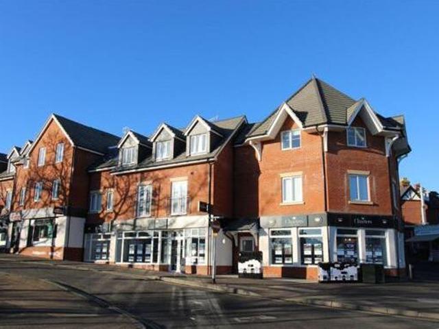 Station Road, Park Gate, 1 Bedroom Flat