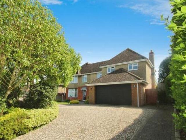 Station Road, Purton, 5 Bedroom Detached