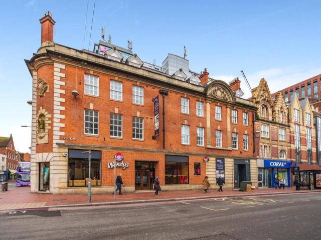 Station Road, Reading, RG1 1 bed apartment to rent £1,295 pcm £299 pw