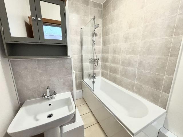 Station Road, Renishaw, Sheffield, S21