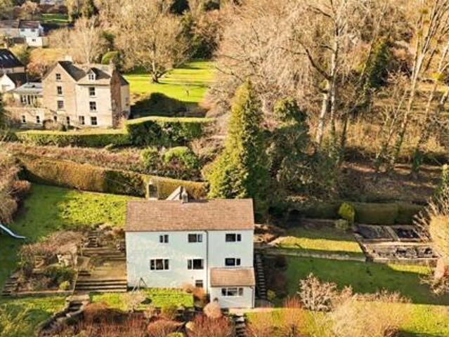 Station Road, Woodchester, 5 Bedroom Detached