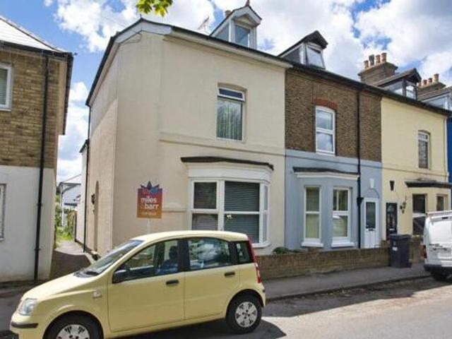 Station Road, Walmer, 3 Bedroom End