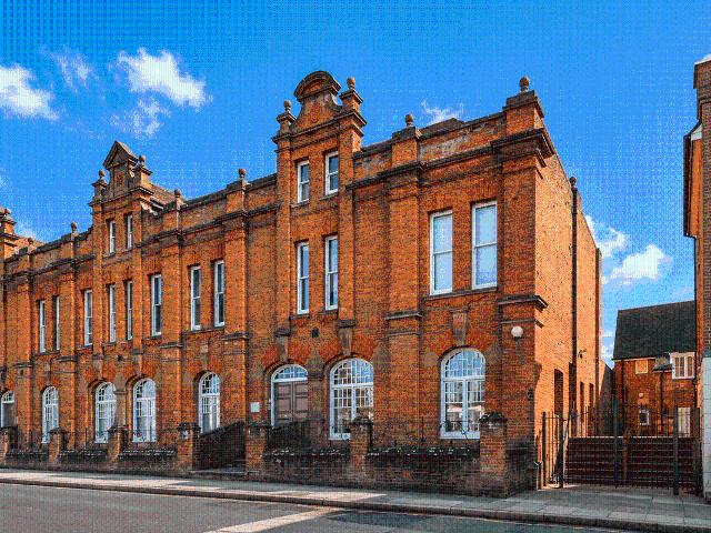 Station Road West, Canterbury CT2, 2 bed flat to rent, £1,450 pcm | PrimeLocation