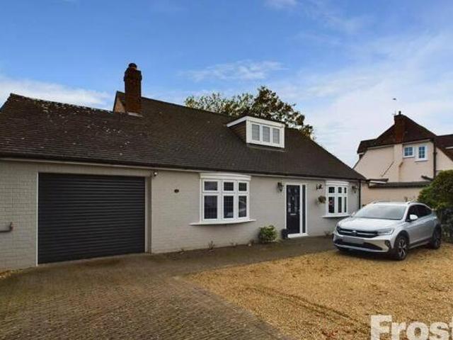 Station Road, Wraysbury, 4 Bedroom Detached