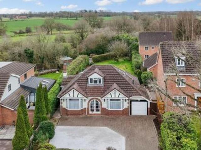 Station Road, Wythall, 4 Bedroom Detached
