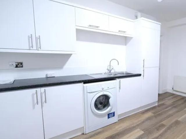 Station Road, Unique Locksmith, Station Road, London, E4 7EQ, United Kingdom | 1 bed apartment for rent #140658277 | Rentberry