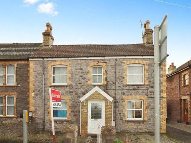 Station Road, Yate, 4 Bedroom Detached