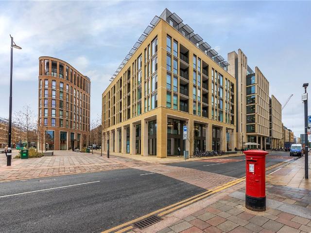 Station Square, Cambridge, Cambridgeshire CB1, 2 bed flat to rent, £2,700 pcm | PrimeLocation