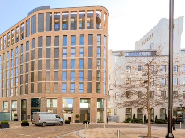 Station Square, Cambridge, Station Square, Cambridge CB1, 1 bed flat to rent, £2,100 pcm | PrimeLocation