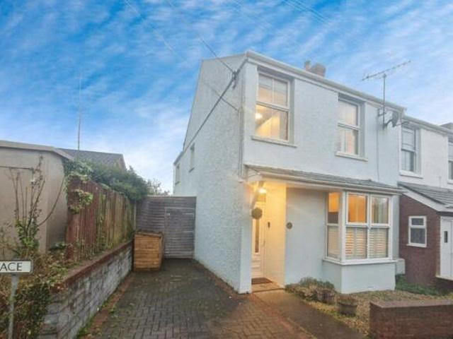 Station Terrace, Llanharry, 3 Bedroom End