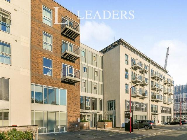 Station View, Guildford, GU1 1 bed house to rent £1,495 pcm £345 pw