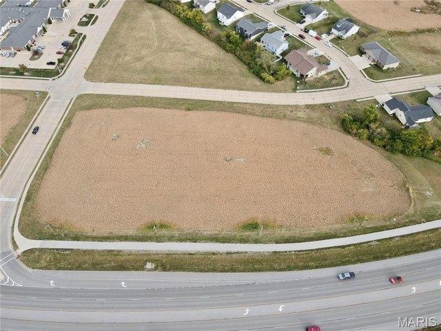 Station Xing Lot 34, Waterloo, IL 62298