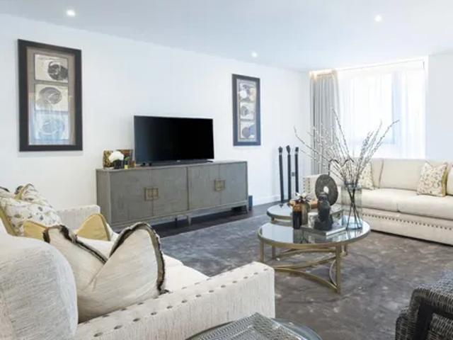static, Nine Elms Lane, Nine Elms, London, SW11 7AX, United Kingdom | 3 bed apartment for rent #166897587 | Rentberry