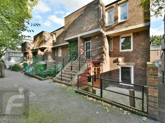 Stavely Close, N7 4 bed house to rent £4,000 pcm £923 pw