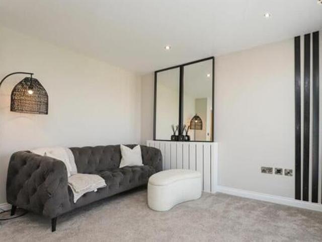 Staveley Road, Poolsbrook, 2 Bedroom Apartment