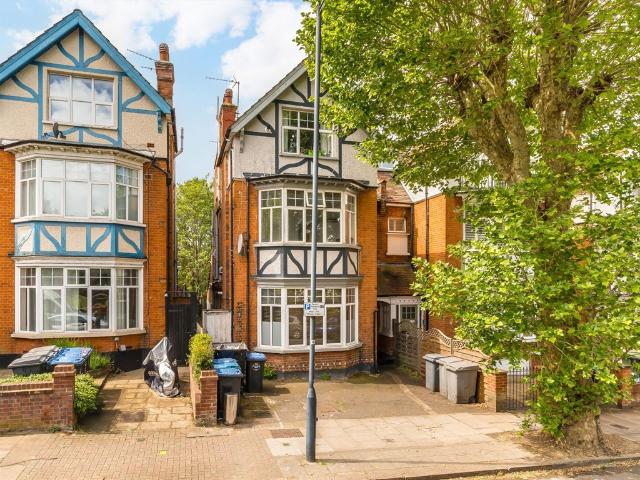 Staverton Road, Willesden Green NW2, 1 bed flat to rent, £1,746 pcm | PrimeLocation