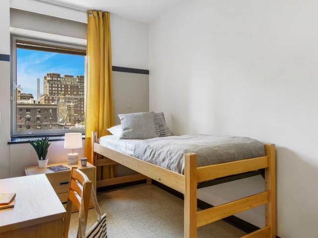 Stay at the Iconic 92NY | FALL 2026 RATE