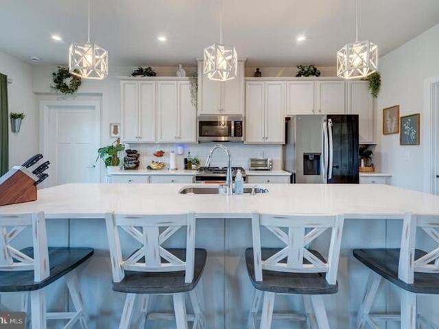 Staysail Way, Lewes, Home For Sale