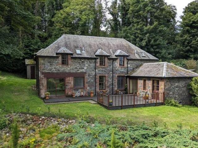 Stable Cottages And Gardeners Cottage, Doonhill, 6 Bedroom Detached
