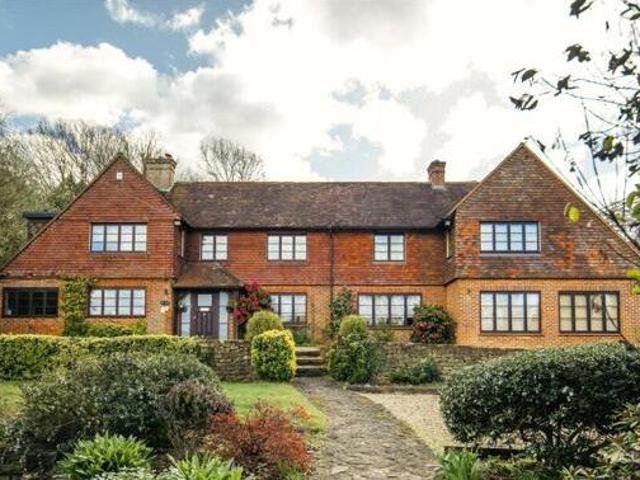 Staceys Farm Road, Elstead, 5 Bedroom Detached