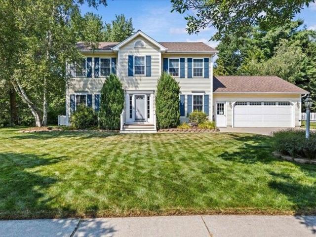 Stacy St, Milton, Home For Sale