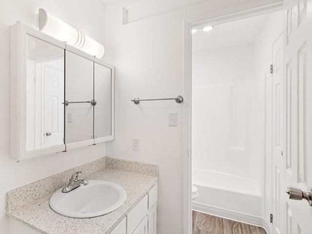 Stadium Arms Apartments 1 Bedroom Apartment for Rent at 4525 Twain Ave, San Diego, CA 92120 Grantville