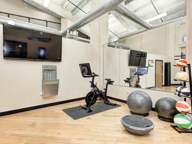 Stadium Lofts 1 Bedroom Apartment for Rent at 1510 Stadium Way, Indianapolis, IN 46202 Near Northwest Riverside