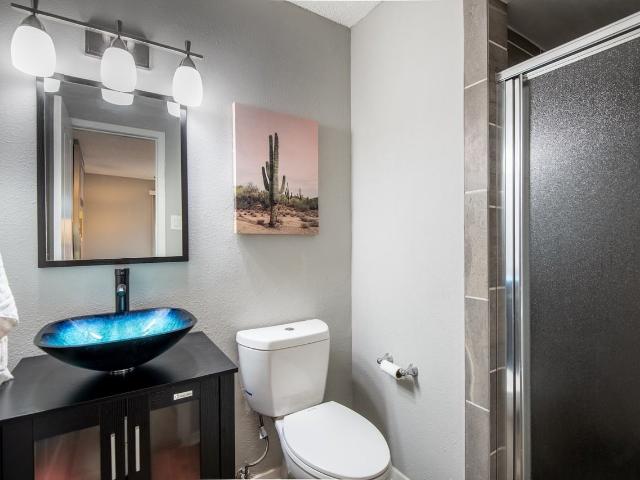 Stadium 700 2 Bedroom Apartment for Rent at 611 Slaughter St, Arlington, TX 76011 Town North