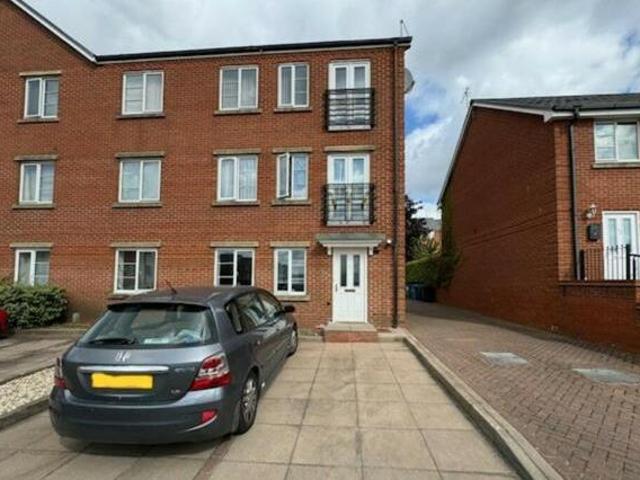 Staff Way, Birmingham, 2 Bedroom Flat
