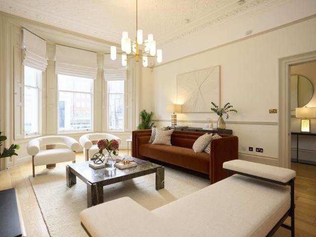 Stafford terrace London W8 5 bed terraced house to rent £30,000 pcm £6,923 pw
