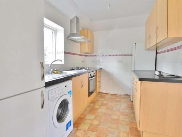 Stafford Avenue, Slough, SL2