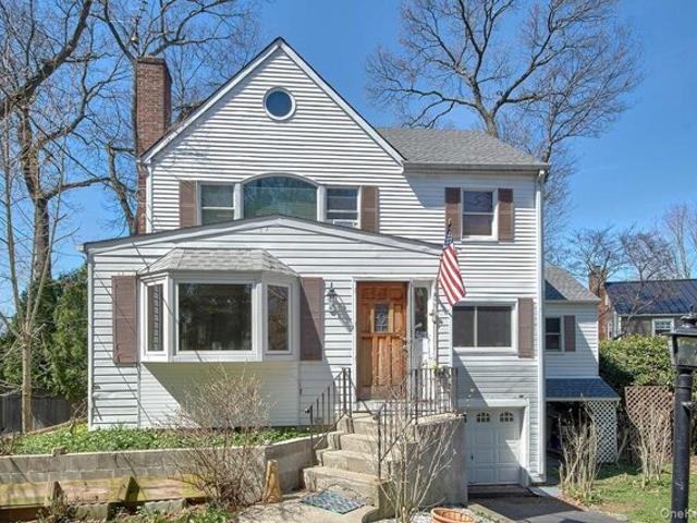 Stafford Pl, White Plains, Home For Sale