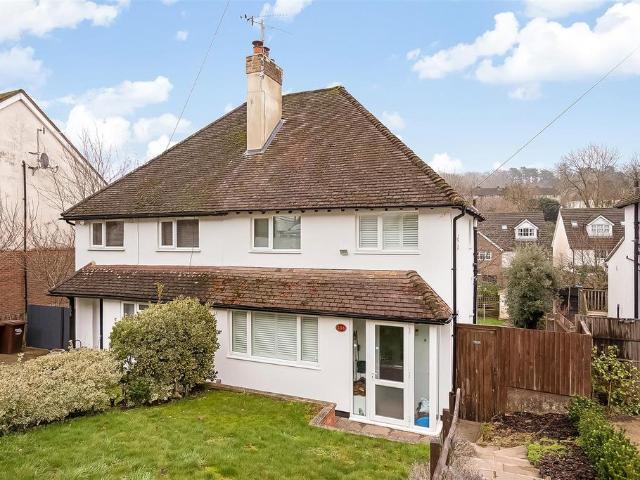 Stafford Road, Caterham CR3 3 bed semi detached house to rent £2,175 pcm £502 pw