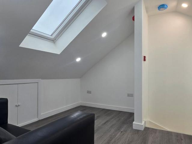 Stafford Road, Croydon CR0, 1 bed flat to rent, £1,150 pcm | PrimeLocation