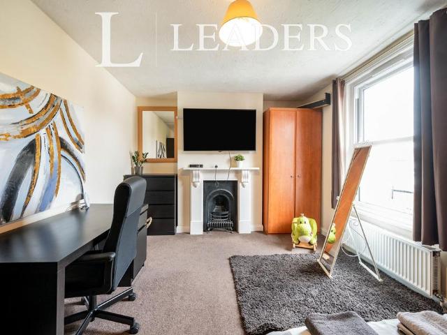 Stafford Road, Southsea 5 bed maisonette to rent £3,900 pcm £900 pw