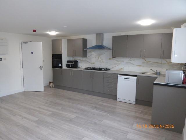 Stafford Street, Hanley, Stoke On Trent ST1, Room to rent, £525 pcm | PrimeLocation