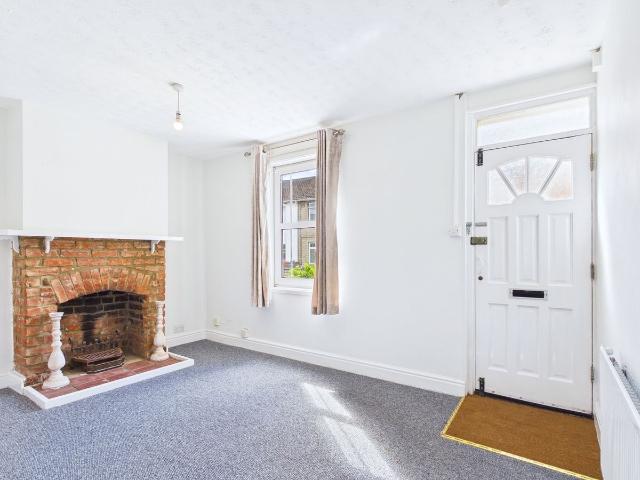 Stafford Street, Old Town, Swindon SN1, 2 bed terraced house to rent, £1,100 pcm | PrimeLocation