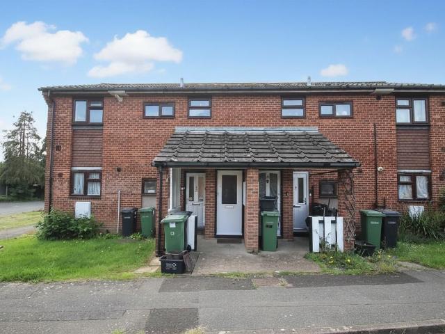 Stag Close, Bishopstoke, Eastleigh SO50, 1 bed maisonette to rent, £1,050 pcm | PrimeLocation
