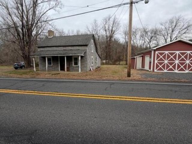 Stagecoach Rd, Millstone, Home For Sale