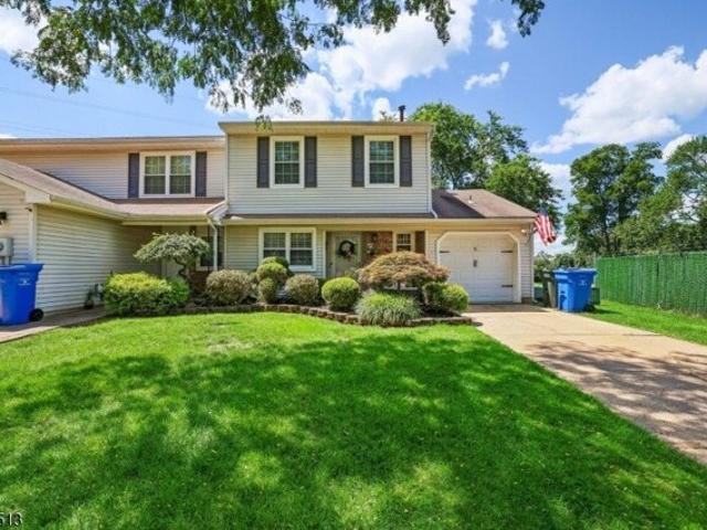 Staghorn Dr, Old Bridge Township, Condo For Sale
