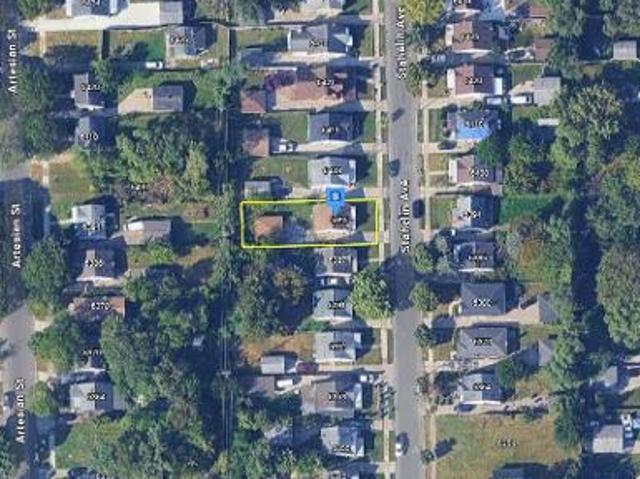 Stahelin Ave