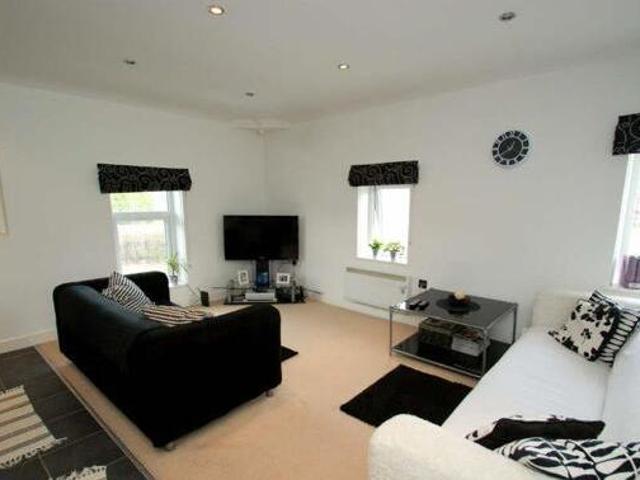 Stainbeck Road, Chapel Allerton, 2 Bedroom Flat
