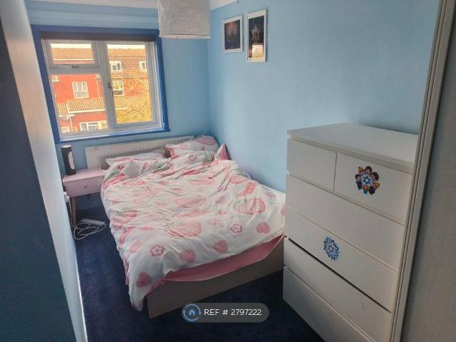 Stainer Road, Borehamwood WD6, Room to rent, £600 pcm | PrimeLocation
