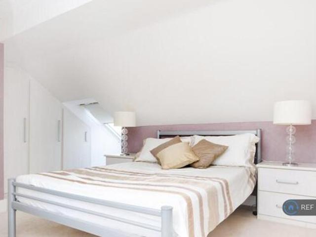 Staines Road, Feltham, 1 Bedroom House