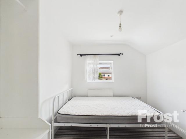 Staines Road, Feltham TW14, Room to rent, £675 pcm | PrimeLocation