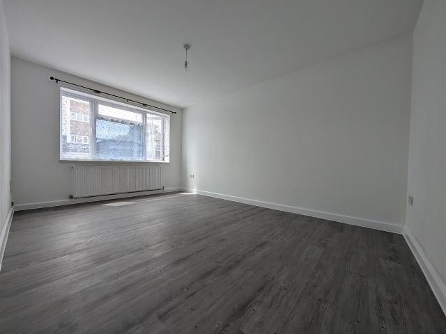 Staines Road, Feltham TW14, 2 bed property to rent, £1,750 pcm | PrimeLocation