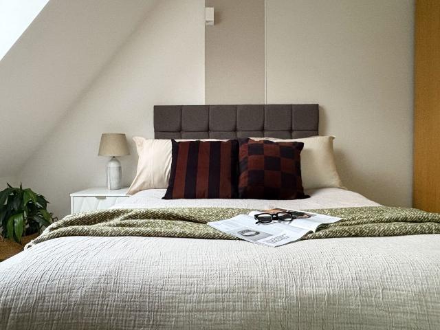 Staines Road, Hounslow TW3, Studio to rent, £1,280 pcm | PrimeLocation