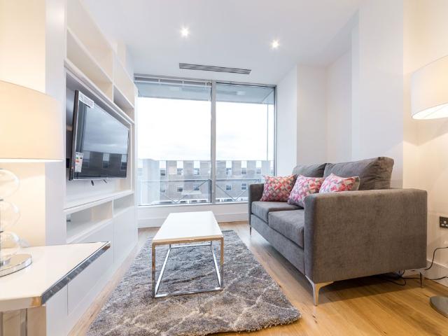 Staines Road, Hounslow TW3, Studio to rent, £1,400 pcm | PrimeLocation