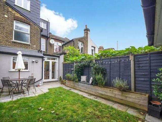 Staines Road, Ilford, 4 Bedroom Terraced